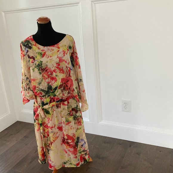 Signature by Robbie Bee | Dresses | Signature By Robbie Bee Multi Color ...